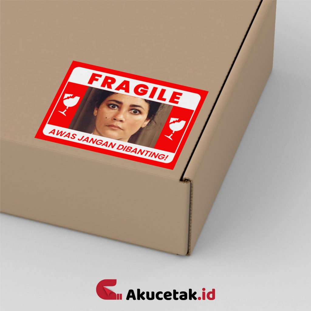 Sticker Fragile untuk Barang Kiriman Olshop - Akucetak.id
